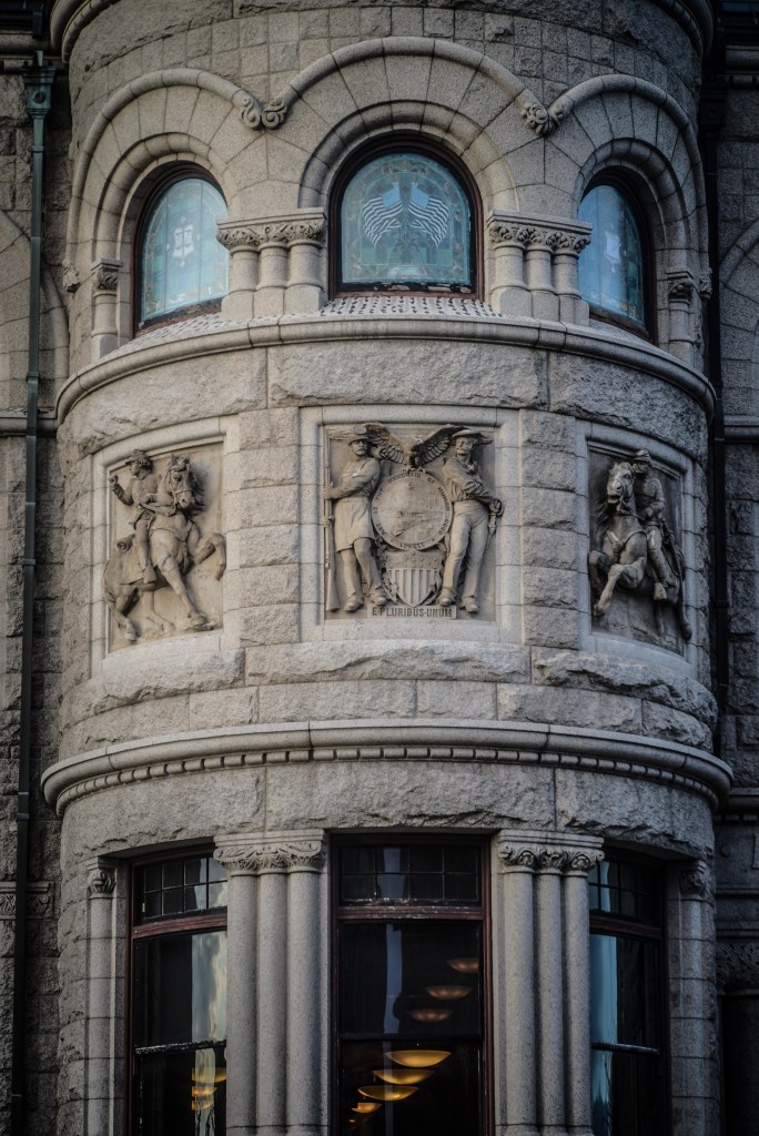 Friezes 📚 Pollard Memorial Library